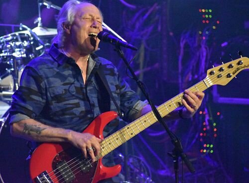 Wayne Nelson (Little River Band) | Know Your Bass Player