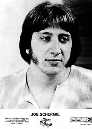 Joe Schermie (Three Dog Night) | Know Your Bass Player