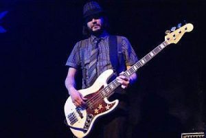 Stuart Fletcher (Seahorses, Heather Findlay) | Know Your Bass Player