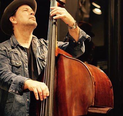 Skip Ward (Emily Duff Band) | Know Your Bass Player